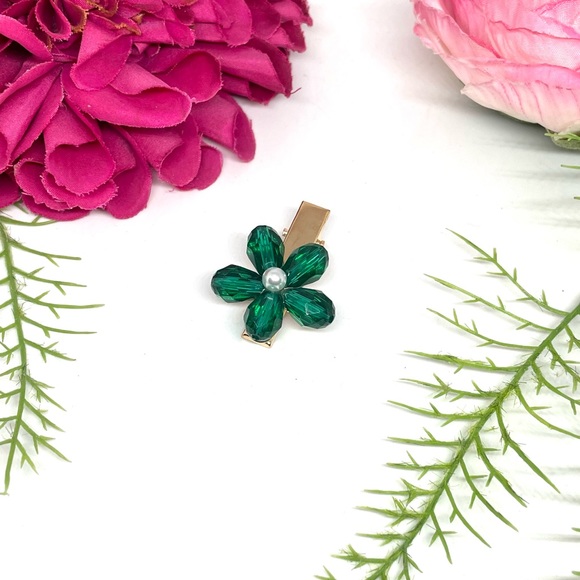 Accessories | Newemerald Green Glass Crystal Flower Hair Clip | Poshmark
